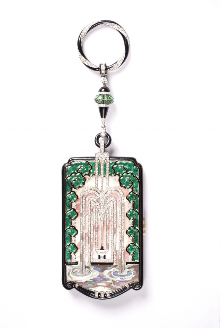 This Blockbuster Exhibit Features 56 Pieces of Art Deco Jewelry - JCK