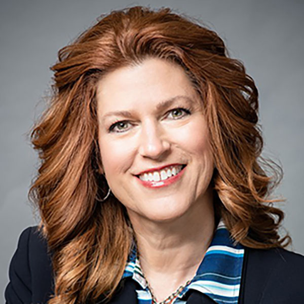 The Jewelry District, Episode 64: Guest Holly Wesche - JCK