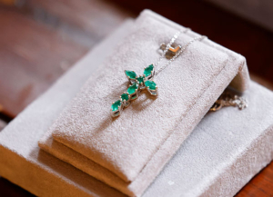 Angara Wants to Be the De Beers of Colored Gemstones With Campaign - JCK