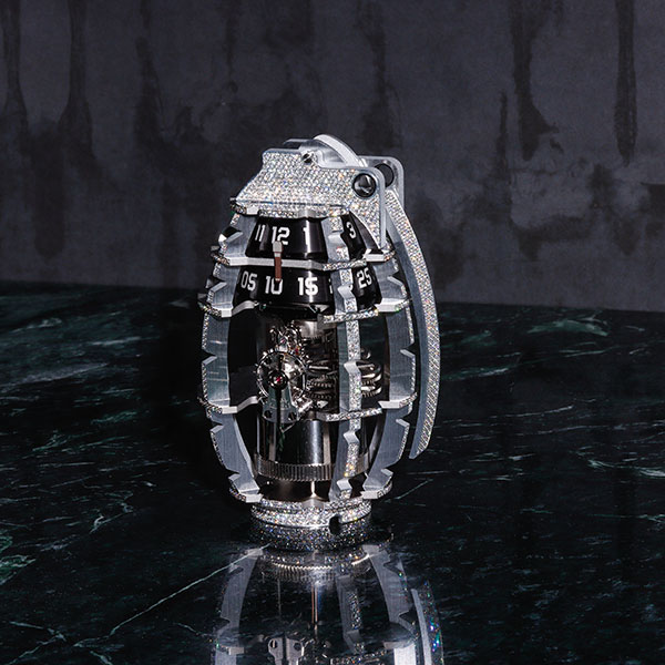 L'Epée 1839 and Alex Moss Explode Expectations on the EXO Grenade - JCK